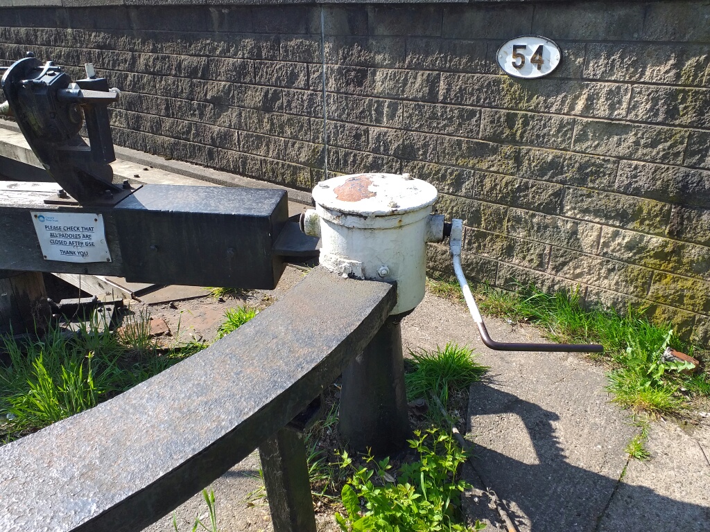 Above Wigan Top Lock – Narrowboat Just Heaven